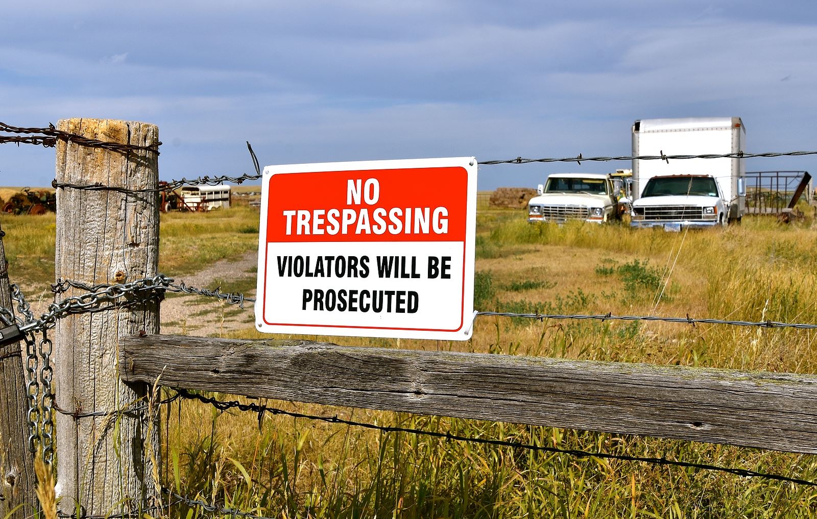 What Are Common Defenses for a Criminal Trespassing Charge in Mesa?